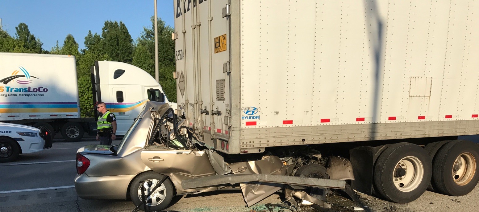 Underride Trucking Accidents | Ontario's Trucking Accident Lawyers